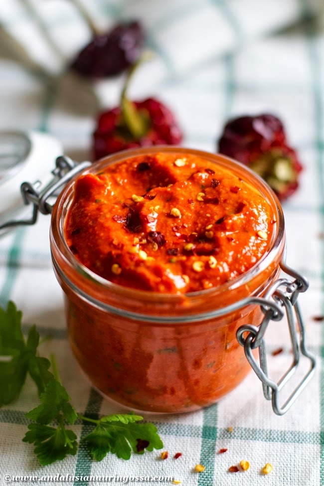 Juhannuskalenterin 12. luukku: Salsa Romesco - romesco-kastike