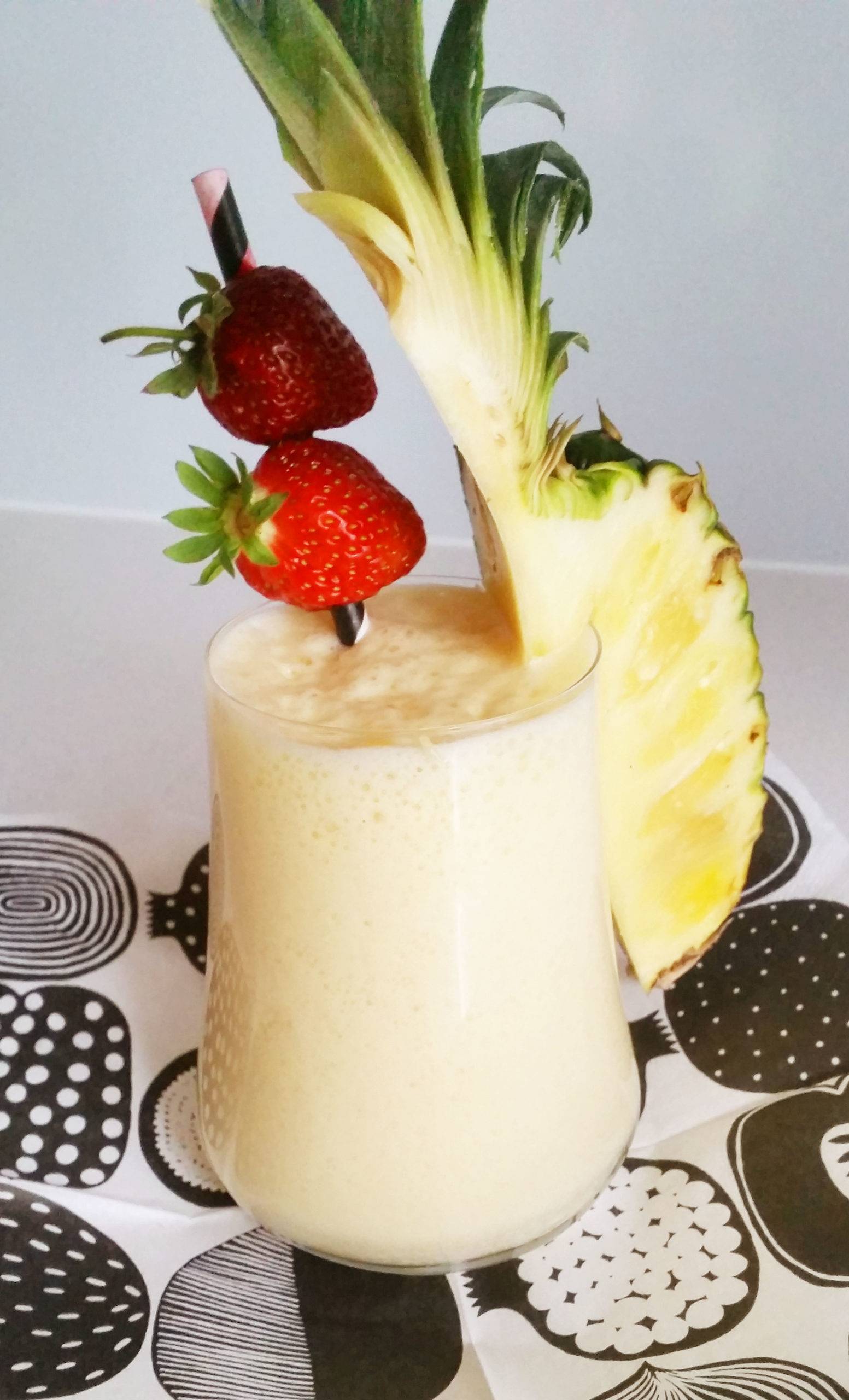 Ananas protein shake -välipalajuoma