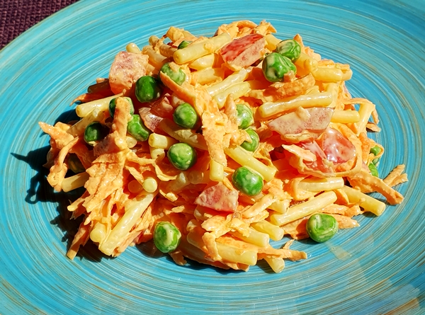 Pastasalaatti
