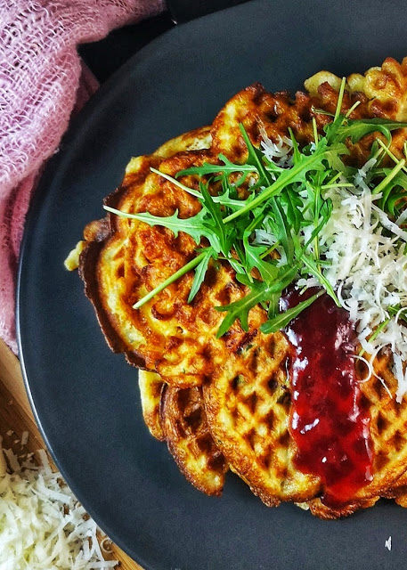 HERKULLISET RAPEAT KINKKU-RUCOLAVOHVELIT